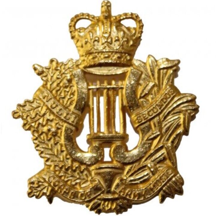 Corps of Army Music Beret Cap Badge British Army Issued Military ...